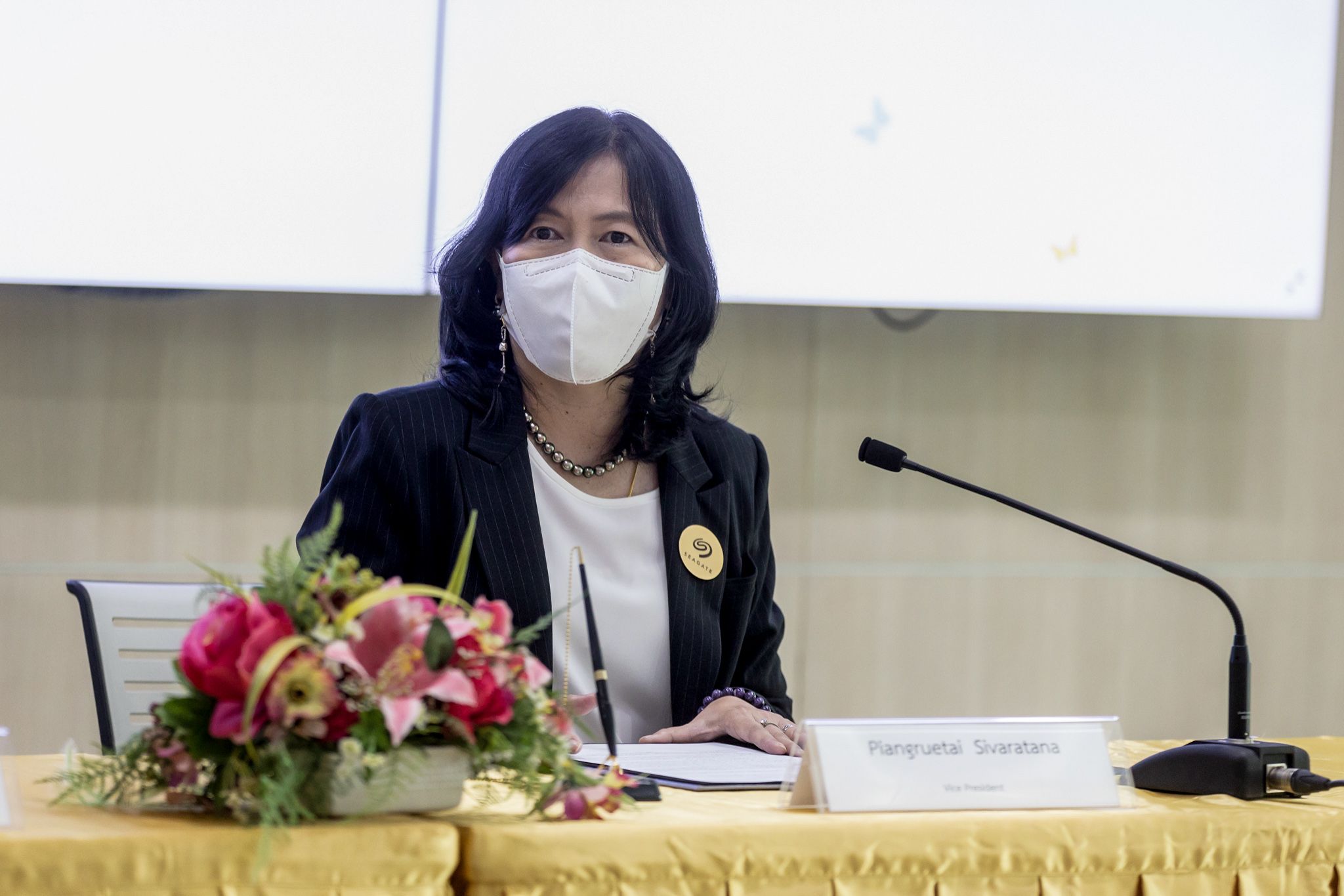 EGAT – Seagate Thailand Sign a Renewable Energy Certificate (REC) Sale ...